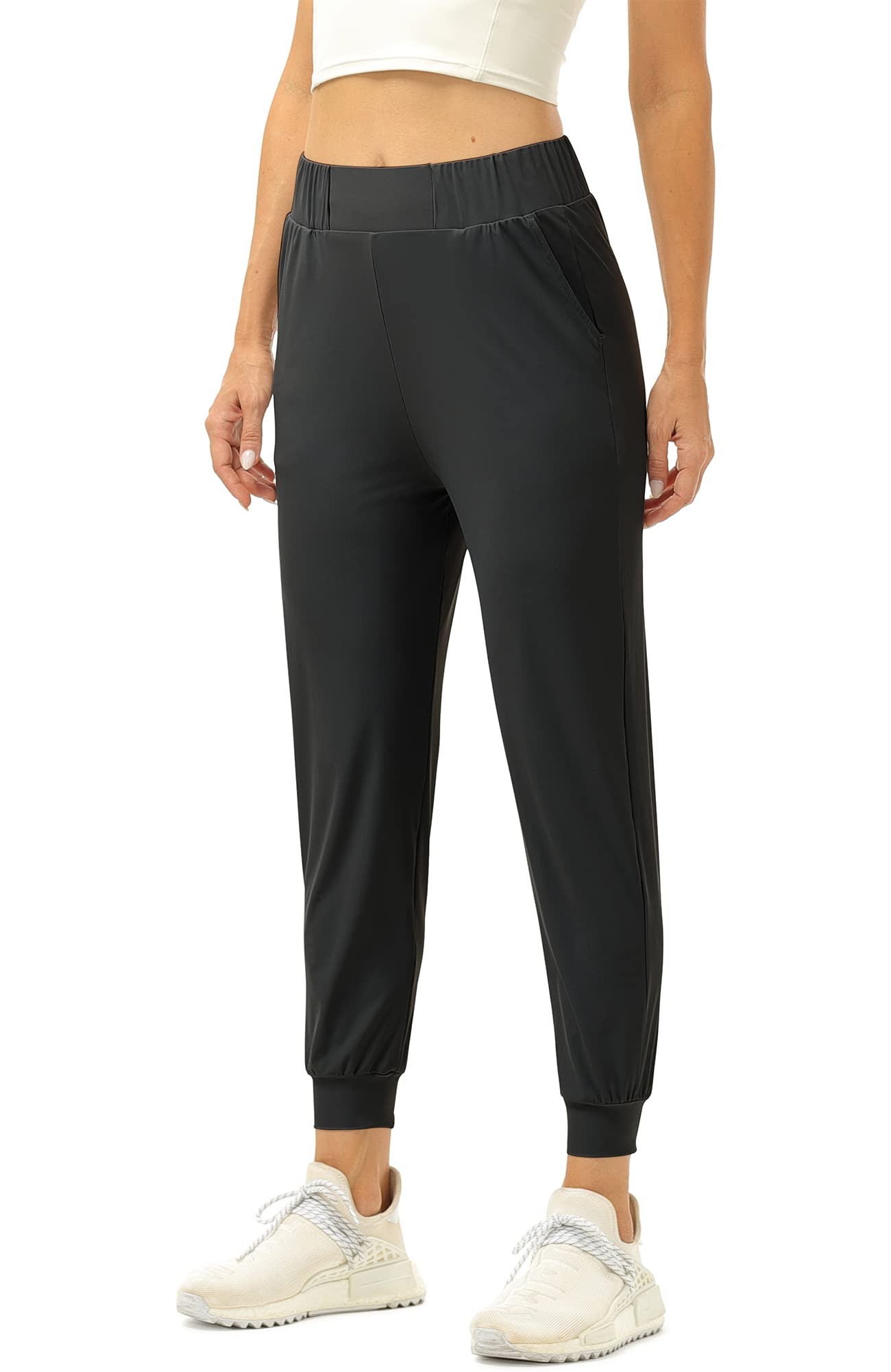 icyzone Lightweight Capri Joggers for Womens with Pockets Sun Protction UPF 50+ Workout Hiking Yoga Pants (Black, S)