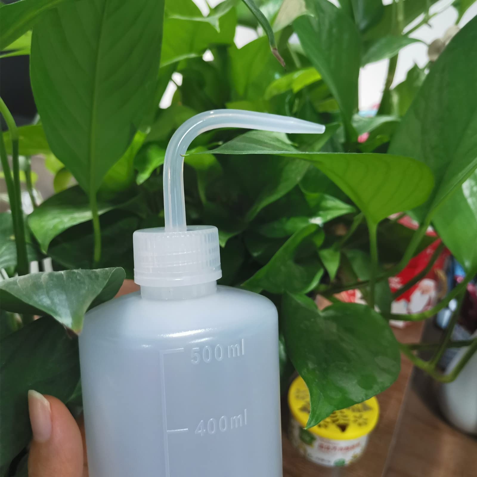 Valchoose 2Pack 500ml Squeeze Bottle 16.9oz, No Spill Wash Bottles Large with Handy Measurement Lines, Wash Bottles Squeeze Spout Flowing Well