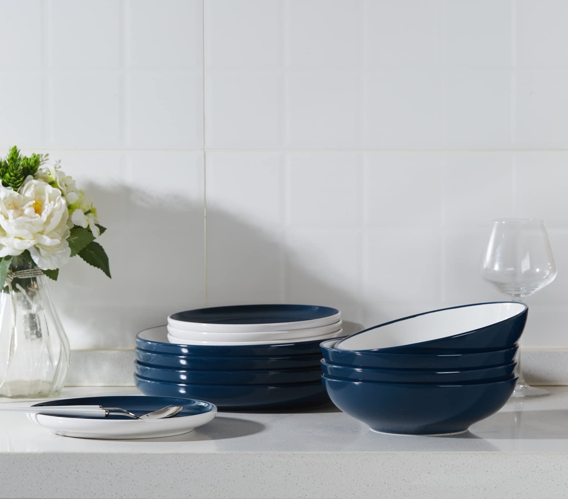 GBHOME 8.75'' Large Pasta Bowls Set of 4, 42oz Stoneware Deep Salad Pasta Bowls for Kitchen, Chip-resistant Bowls Set for Salad Pasta Meal, Microwave and Dishwasher Safe, White-Cobalt