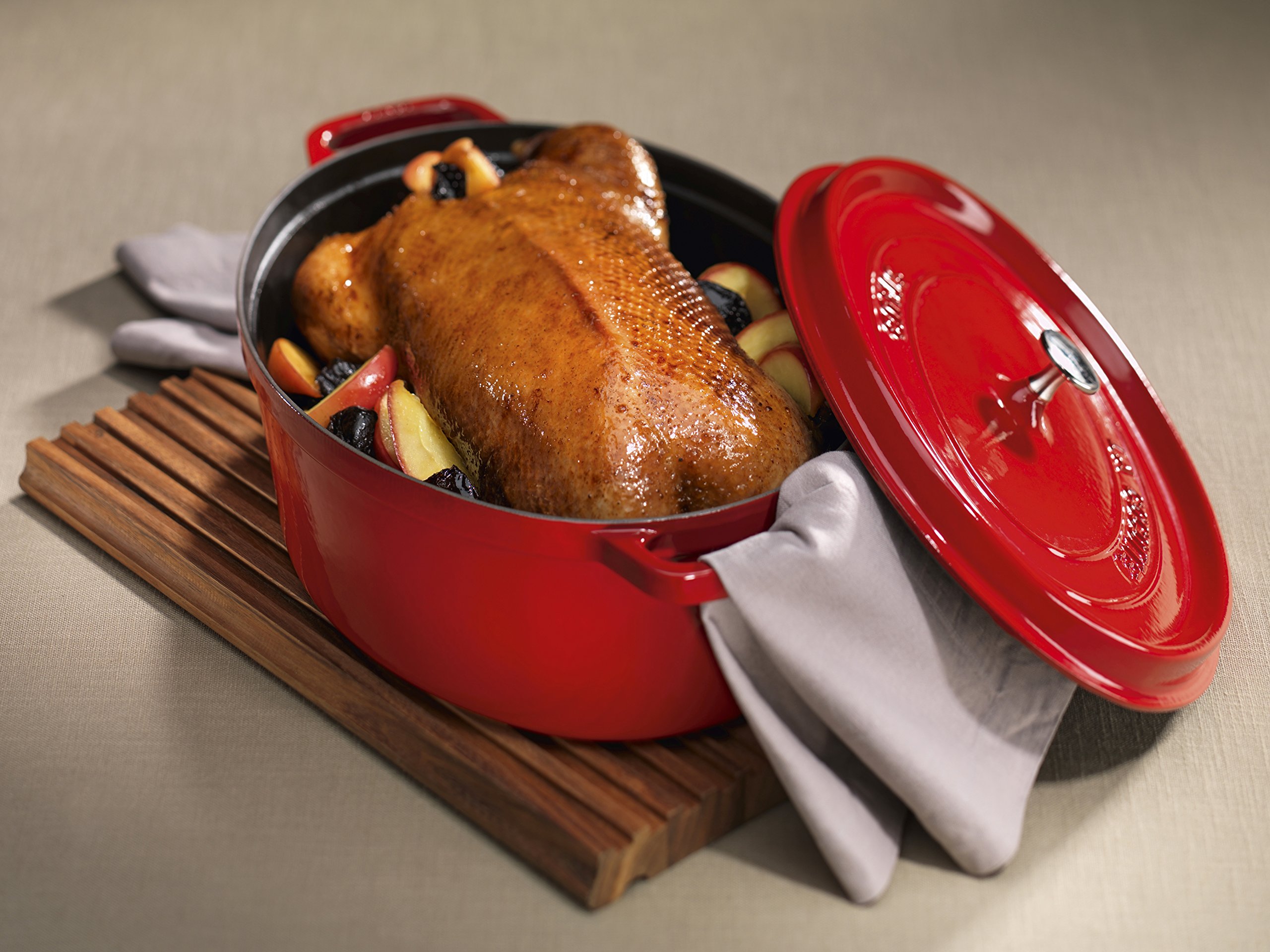 Staub La Cocotte Oval 40509-830 Pico Cocotte Oval Cherry, 9.1 inches (23 cm), Double Handed, Cast Iron Enameled Pot, Induction Compatible, Japanese Authentic Product