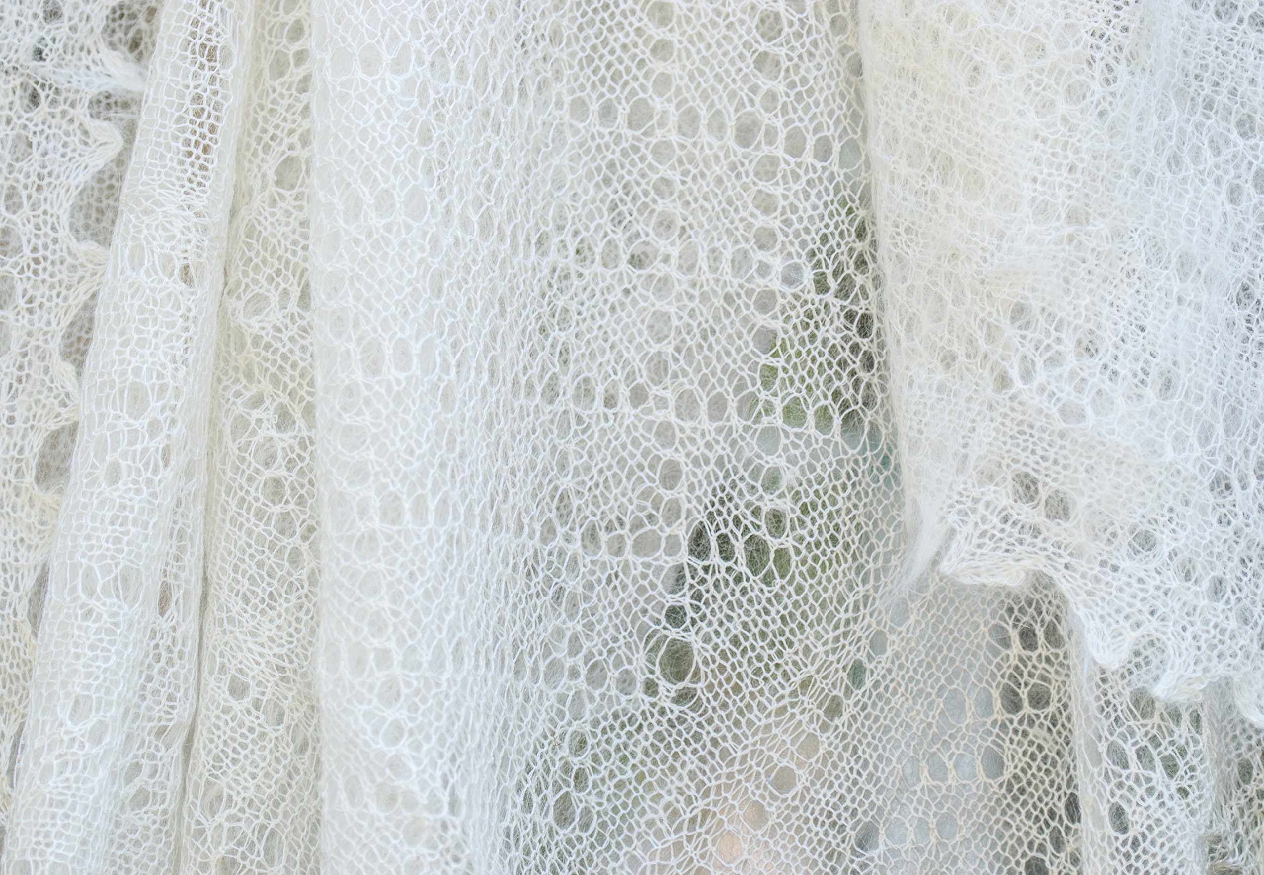 Fedelkea Victorian Lace Bridal Orenburg Crochet Shawl Winter Wedding 47x47 Inch
