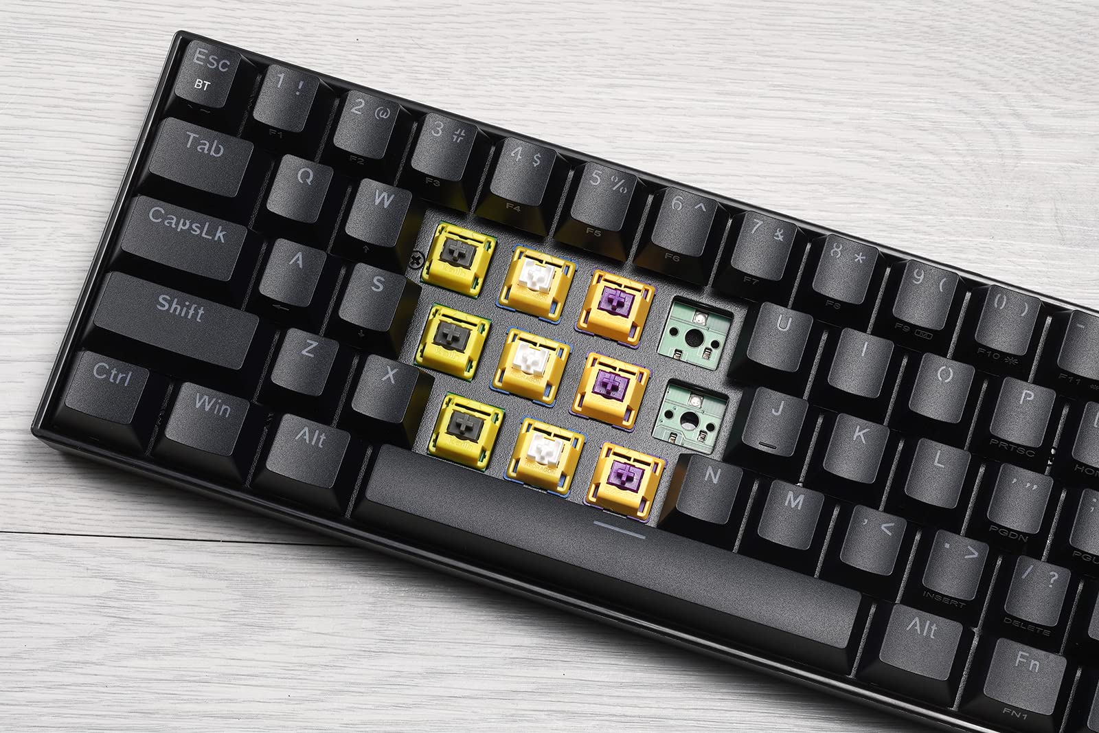 Redragon K530 PRO 60% Gaming Keyboard & A113 Hot-swap Mod Switches (24pcs) Bundle