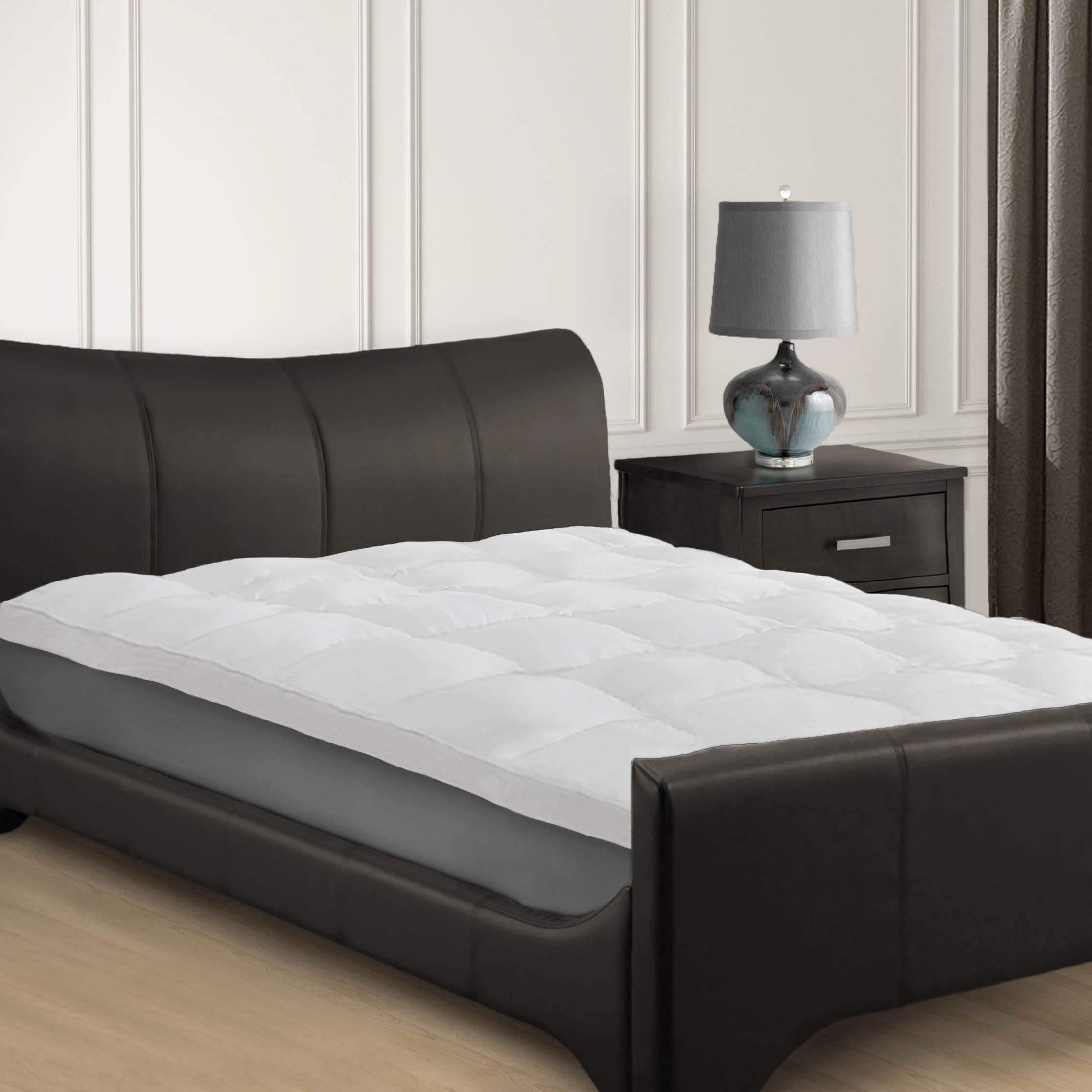 Superior Mattress Topper, Down Alternative, 2 Inch Deep Sized Bed Pillow Top, Comfort Pad, Fluffy Mattress-Topper Protector, Plush Cooling Extra Soft, Hotel Quality, Sleep, All-Season, Queen, White