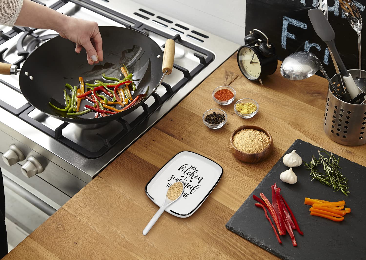 Hvukeke Ceramic Spoon Rest for Kitchen Stove Top Counter, Funny This Kitchen is Seasoned With Love White Spoon Holders for Chef, Mom, Grandma, Modern Farmhouse Kitchen Cute Decor Gift