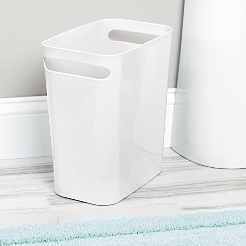 mDesign Plastic Slim Large 2.5 Gallon Trash Can Wastebasket, Classic Garbage Container Recycle Bin for Bathroom, Bedroom, Kitchen, Home Office, Outdoor Waste, Recycling - Aura Collection - White