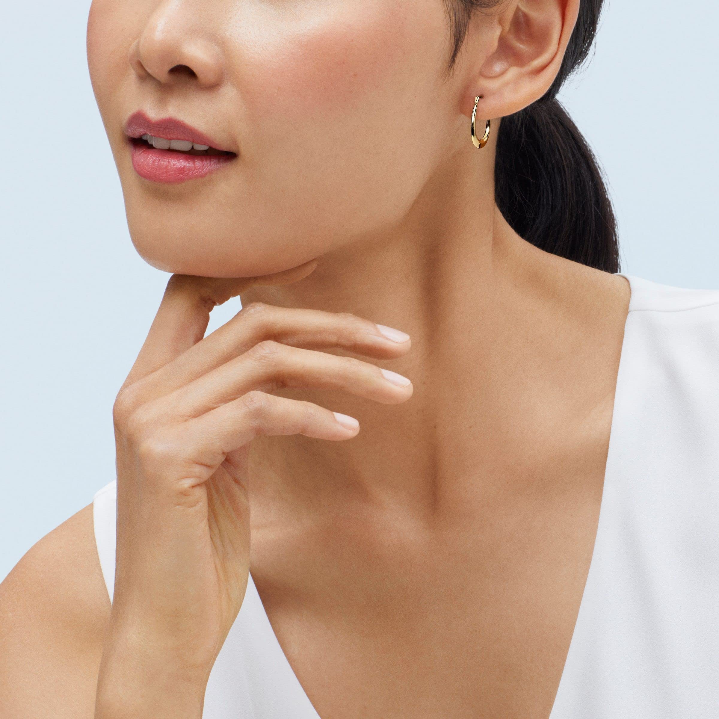 Finecraft 20mm Oval Hoop Earrings in 14K Yellow Gold