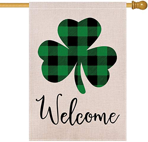 HUGSVIK St Patricks Day House Flags, 28 x 40 Double Sided Saint Patrick's Day Welcome House Flags, Buffalo Plaid Shamrock St Patrick’s Day Decorations Irish Decor for Farmhouse Garden Yard Porch