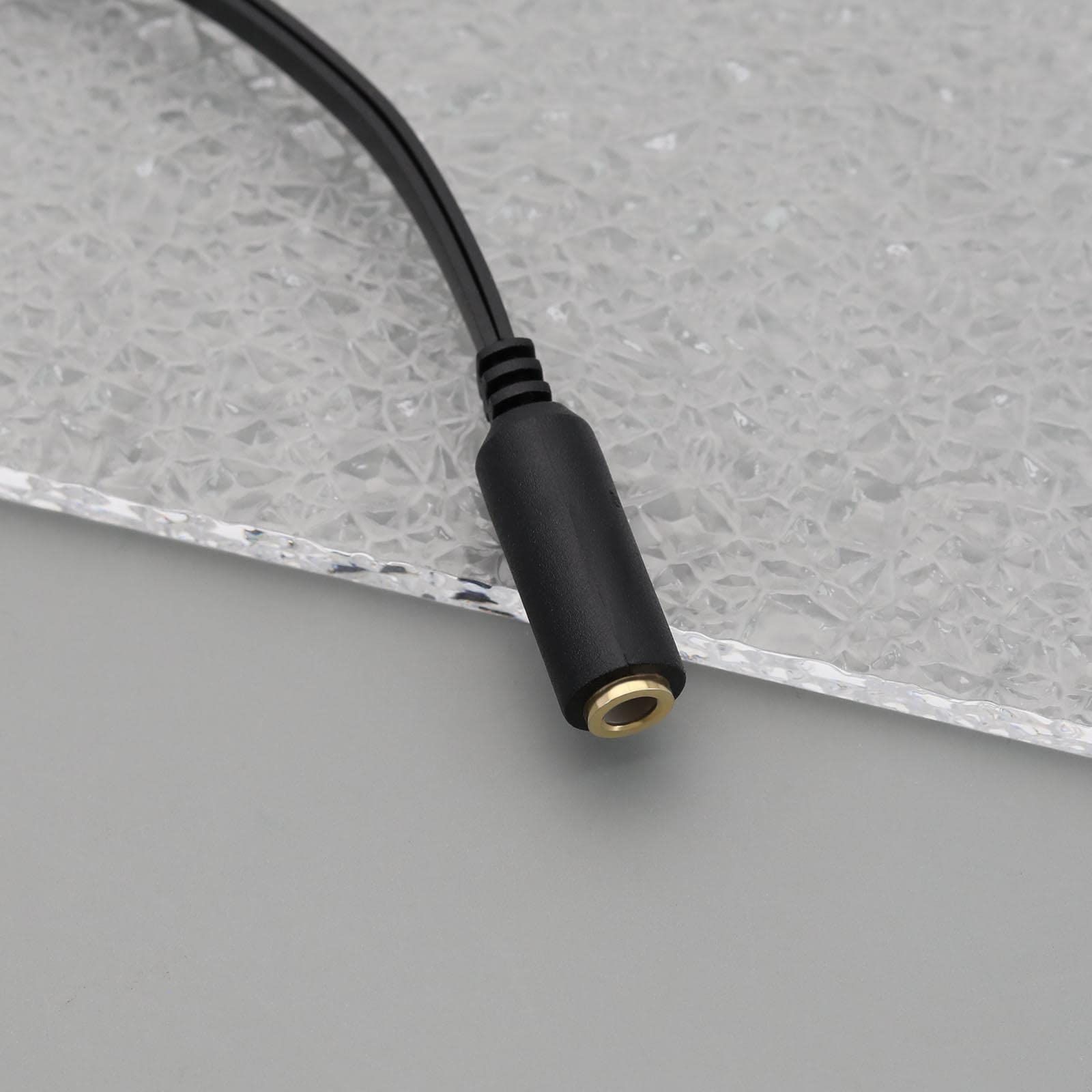ECSiNG 4PCS Headphone Mic Splitter 3.5mm Jack Audio Mic Adapter Headset Mic Audio Y Splitter Cable for Tablet Computer Headphone Gold-Plated 20cm Black