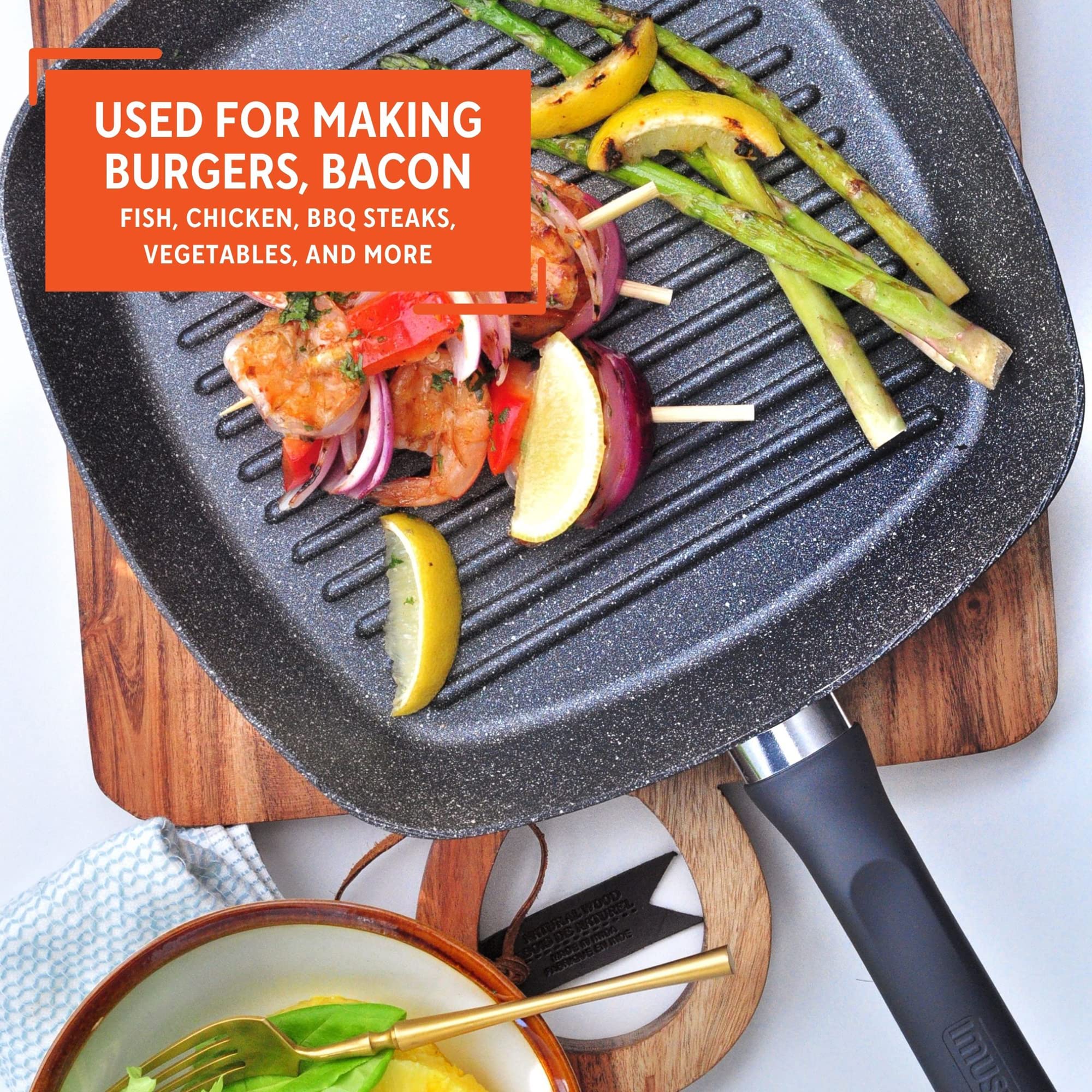 IMUSA Made in Colombia 11" Nonstick Deep Square Grill with Handle