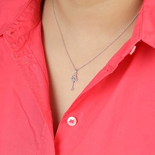 Elmas 1/10CT Round White Diamond 10K White Gold Dainty Key Pendant Necklace for Women