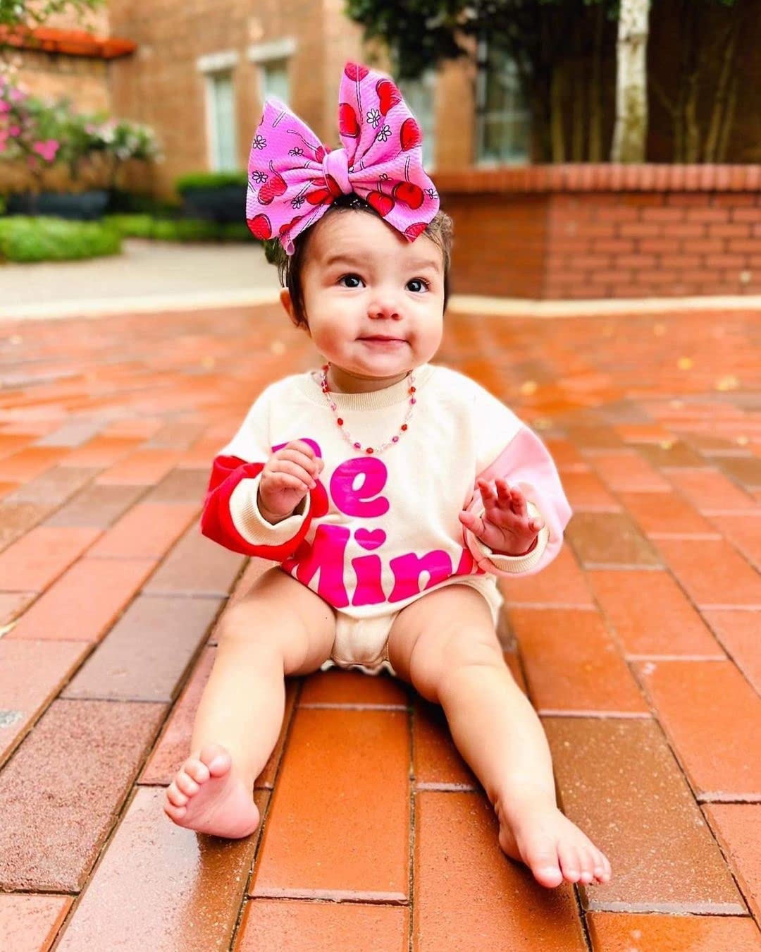 Lamuusaa Newborn Baby Girl Valentines Day Outfit Letter Print Long Sleeve Romper Oversized Bodysuit Sweatshirt 0-24M (Beige, 0-6 Months)