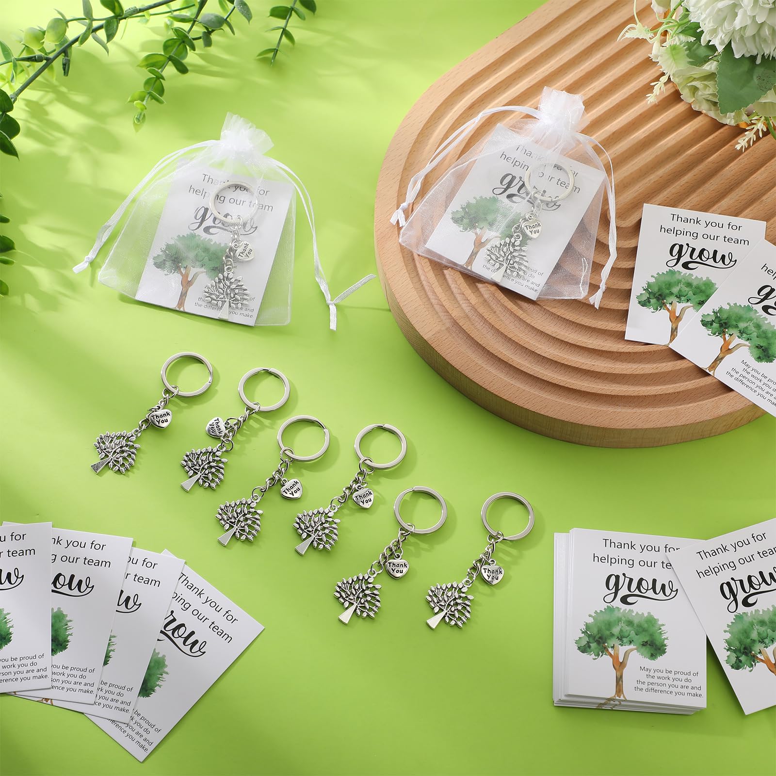 Landical 50 Sets Team Appreciation Gifts Tree Keychains Thank You Card Organza Bag Good Luck Keychain for Employee Coworker