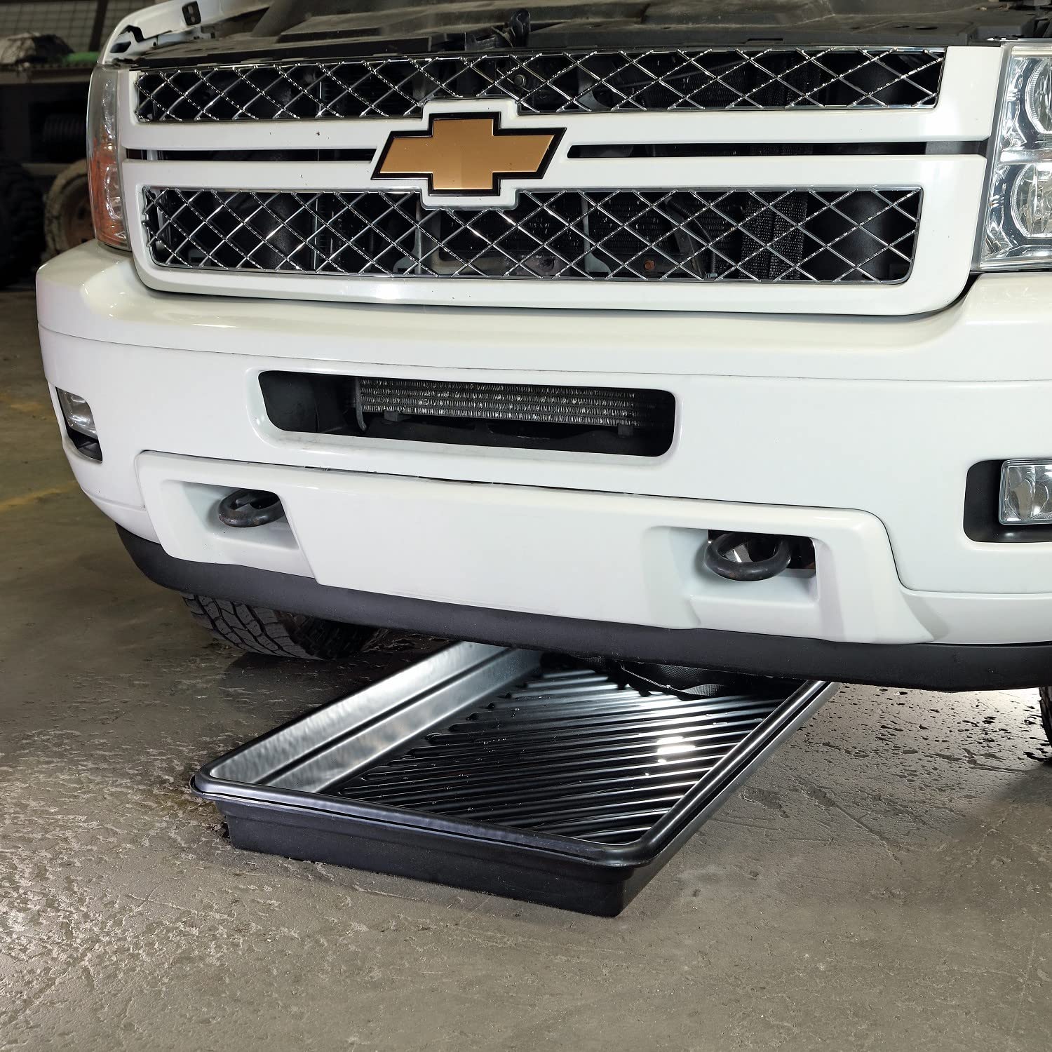PIG Containment Tray New Pig Utility Tray 23-Gallon Sump Capacity 52" x 28" x 5" Plastic Tray PAK919, Black