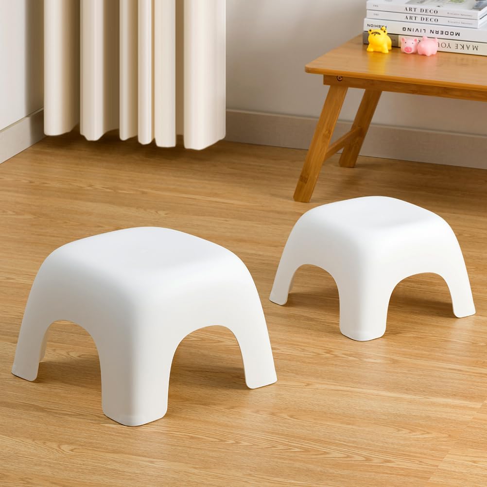 PRETYZOOM Step Stool for Kids, Plastic Skid-Resistant Foot Stool, Single Stool for Toddler Toilet Potty Training