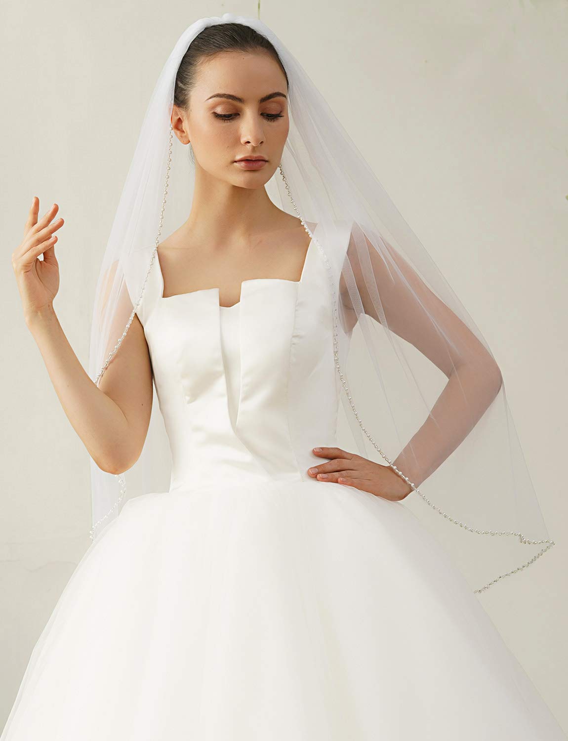 ELAWBTY Womens 1 Tier Fingertip Length Short Crystal Beaded Wedding Bridal Veil With Comb X09 Ivory