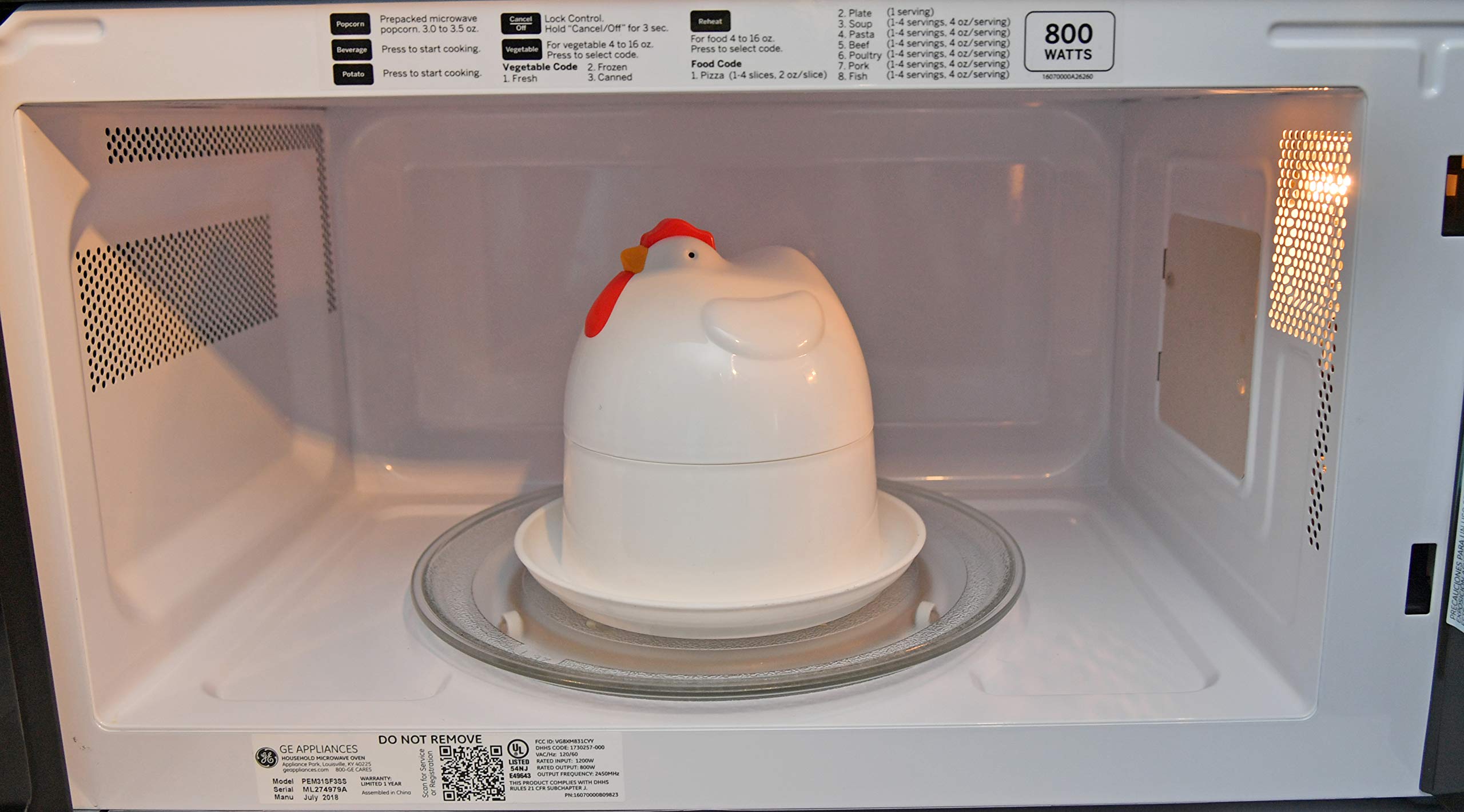 HOME-X Jumbo Hen-Shaped Microwave Egg Boiler with Lid, Cook 1 to 4 Eggs, Quick Hard Boiled Egg Maker, Breakfast Cooking Utensils