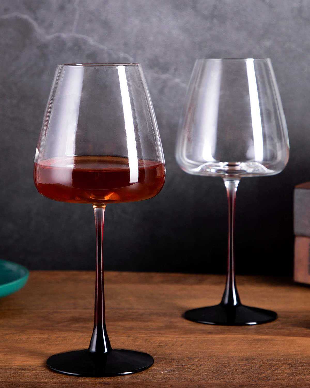 GIFORYA Wine Glasses Set of 2,19 OZ Crystal Clear Wine Glasses, Unique Long Stem Wine Glasses for Daily Use or Birthday Gift, Lead-Free Premium Drinking Glassware