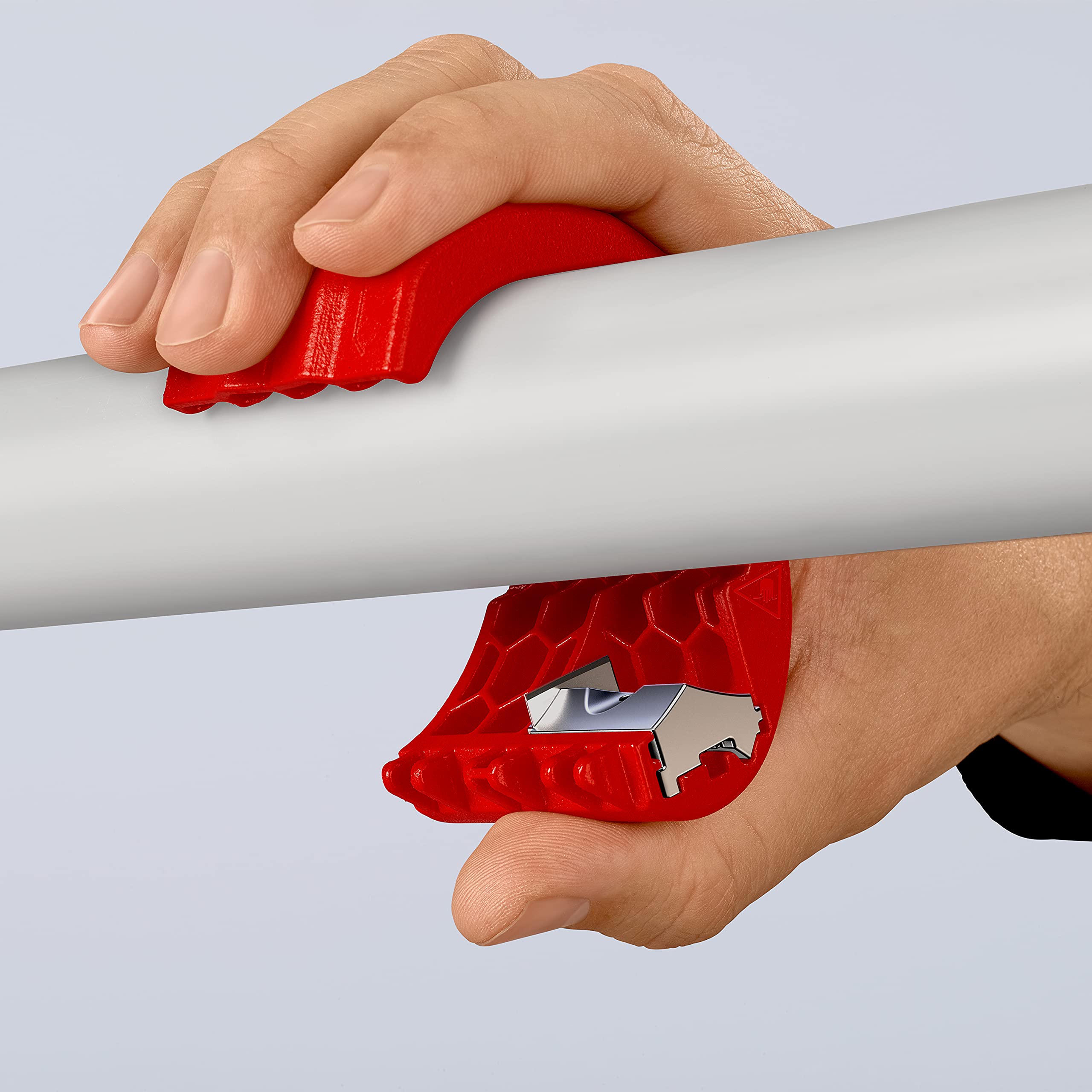 KNIPEX BiX Cutter for plastic pipes and sealing sleeves 20 – 50 mm 90 22 10 BK