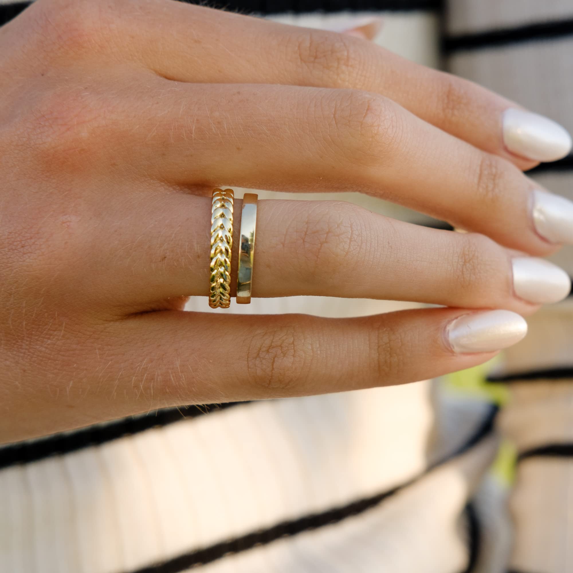 espere Gold Woven Ring | Thick Braided Ring Twist Stacking Band | Women's Wide Braid Band Ring Stack [Size 7]