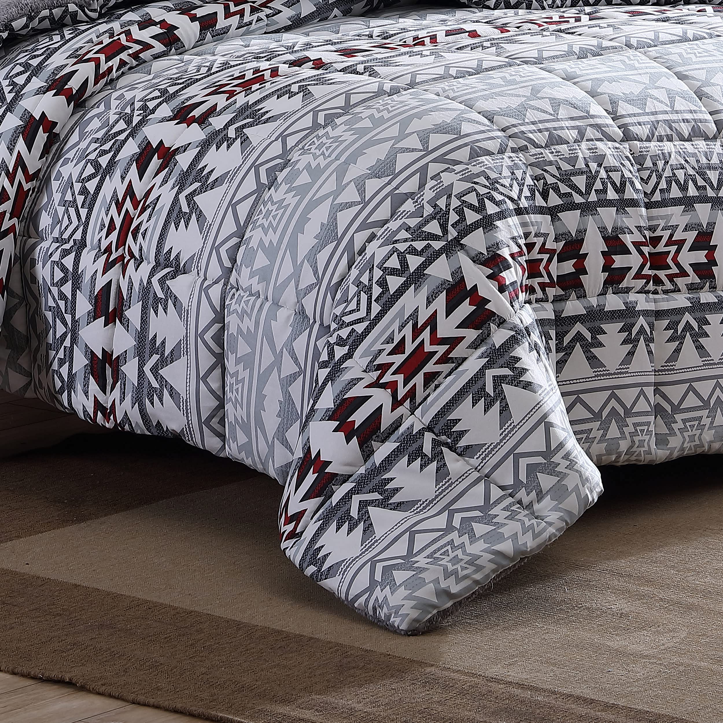 Eddie Bauer Home | Clyde Hill Collection | Comforter Set - Soft & Cozy, Medium-Weight, Sherpa Reverisble Bedding with Matching Shams, Queen, Grey