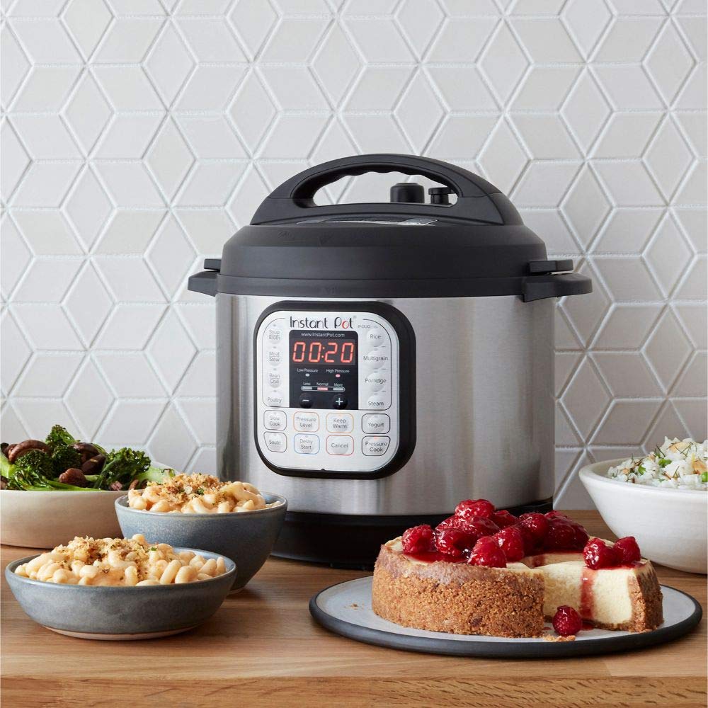 Instant Pot Duo 7-in-1 Electric Pressure Cooker, Sterilizer, Slow Cooker, Rice Cooker, Steamer, Saute, Yogurt Maker, and Warmer, 8 Quart, 14 One-Touch Programs & 8 Quart Ceramic Cooking Pot