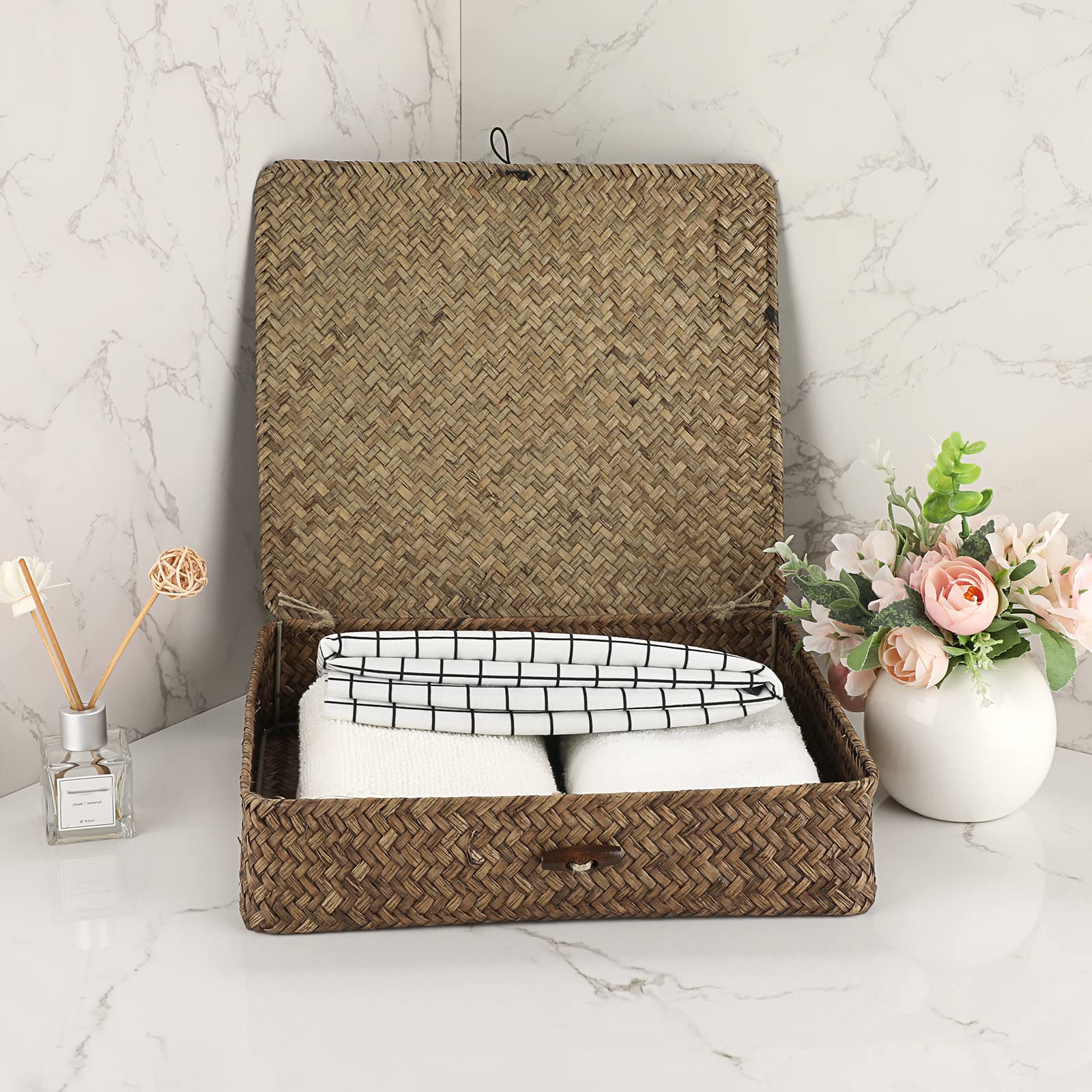 Hipiwe Flat Woven Wicker Basket Bins with Lid Seagrass Storage Basket Box Multipurpose Household Basket Bins Boxes for Shelf Wardrobe Organizer, Coffee Large