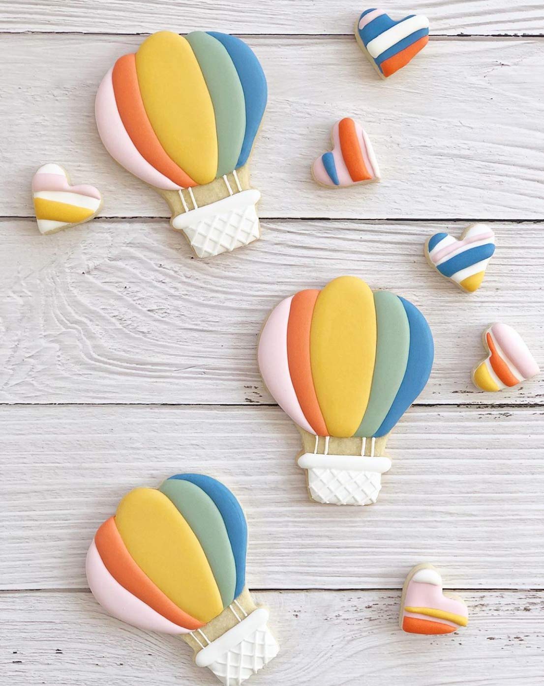 Hot Air Balloon Cookie Cutter, 4.25" Made in USA by Ann Clark