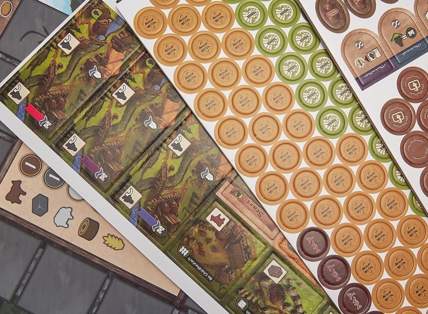 Funtails FTGM2C01DE Glen More II: Chronicles (German/English) Board Game Matthias Cramer (Glen More 2)