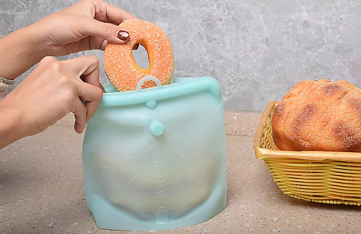Reusable Silicone Ziplock Food Bags with 100% Leak Proof | 100% Sustainable, Zero Plastic | Microwave safe, Freezer Safe & Dishwasher Safe | Reusable bags with 3 Sizes(2 Small, Medium, Large) | a Hook For Easy Hanging