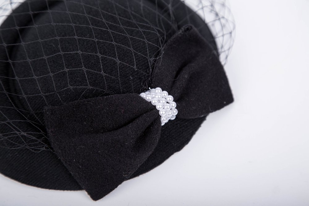 Fascinators Hats 20s 50s Hat Pillbox Hat Cocktail Tea Party Headwear with Veil for Girls and Women(C-black)