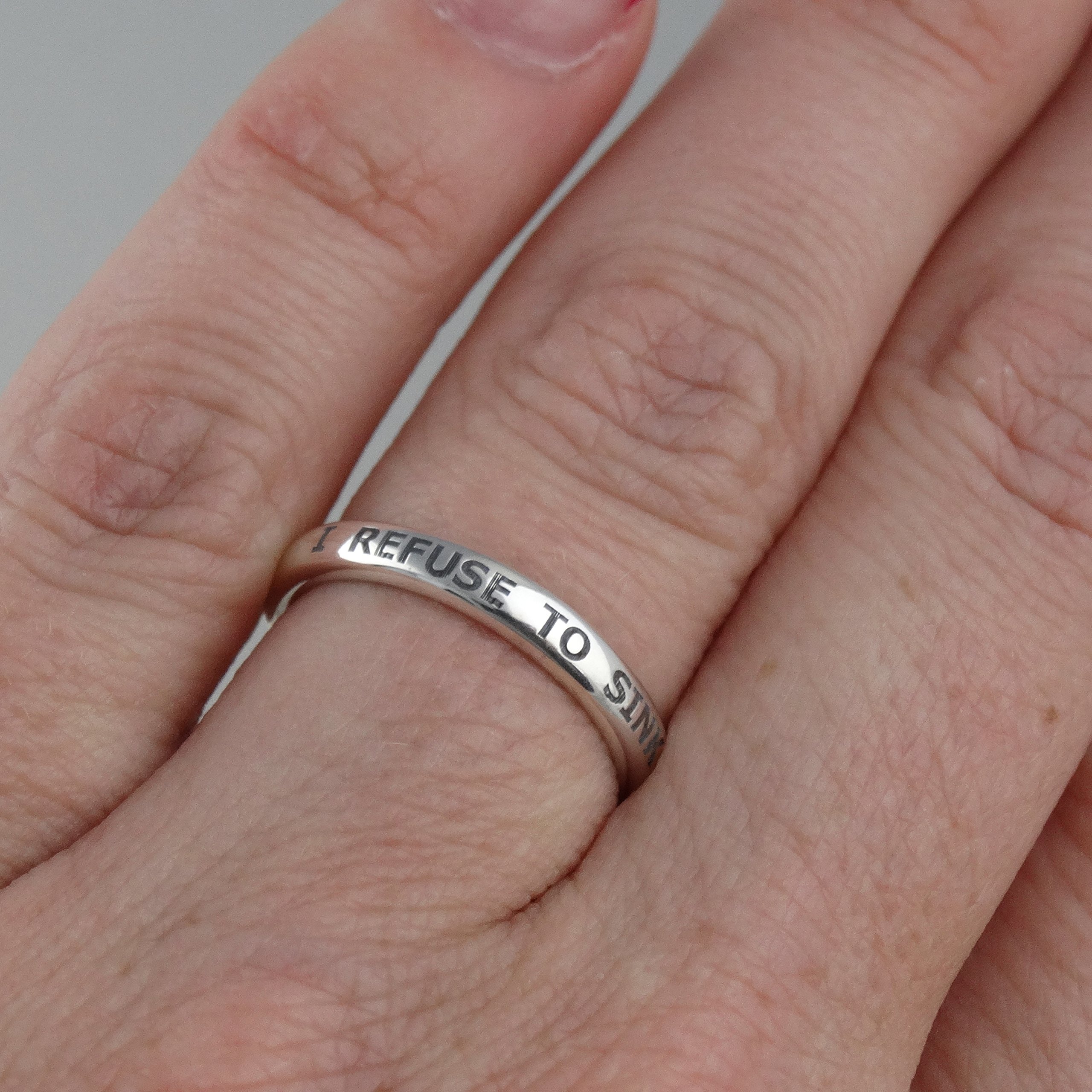 FashionJunkie4Life Sterling Silver I REFUSE TO SINK Engraved Stackable Ring, Sizes 6-10 (6)