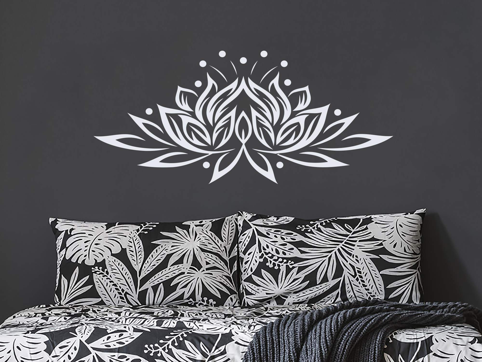 Lotus Flower Wall Decal. Yoga Studio Wall Decor. Bohemian Vinyl Sticker. Mandala Decals. Namaste Bedroom Wall Decor С813