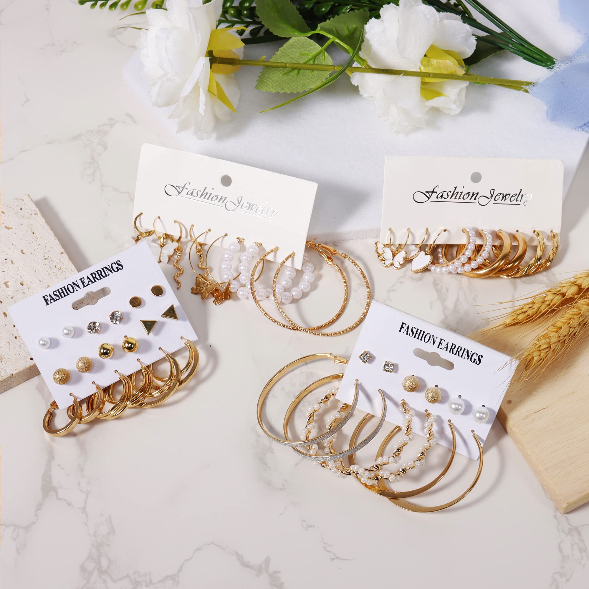 Earrings Set for Women 25 Pairs Gold Hoop Earrings Set Multipack Trendy Big Boho Statement Hoop Pearl Earrings Pack Assorted Small Stud Earrings