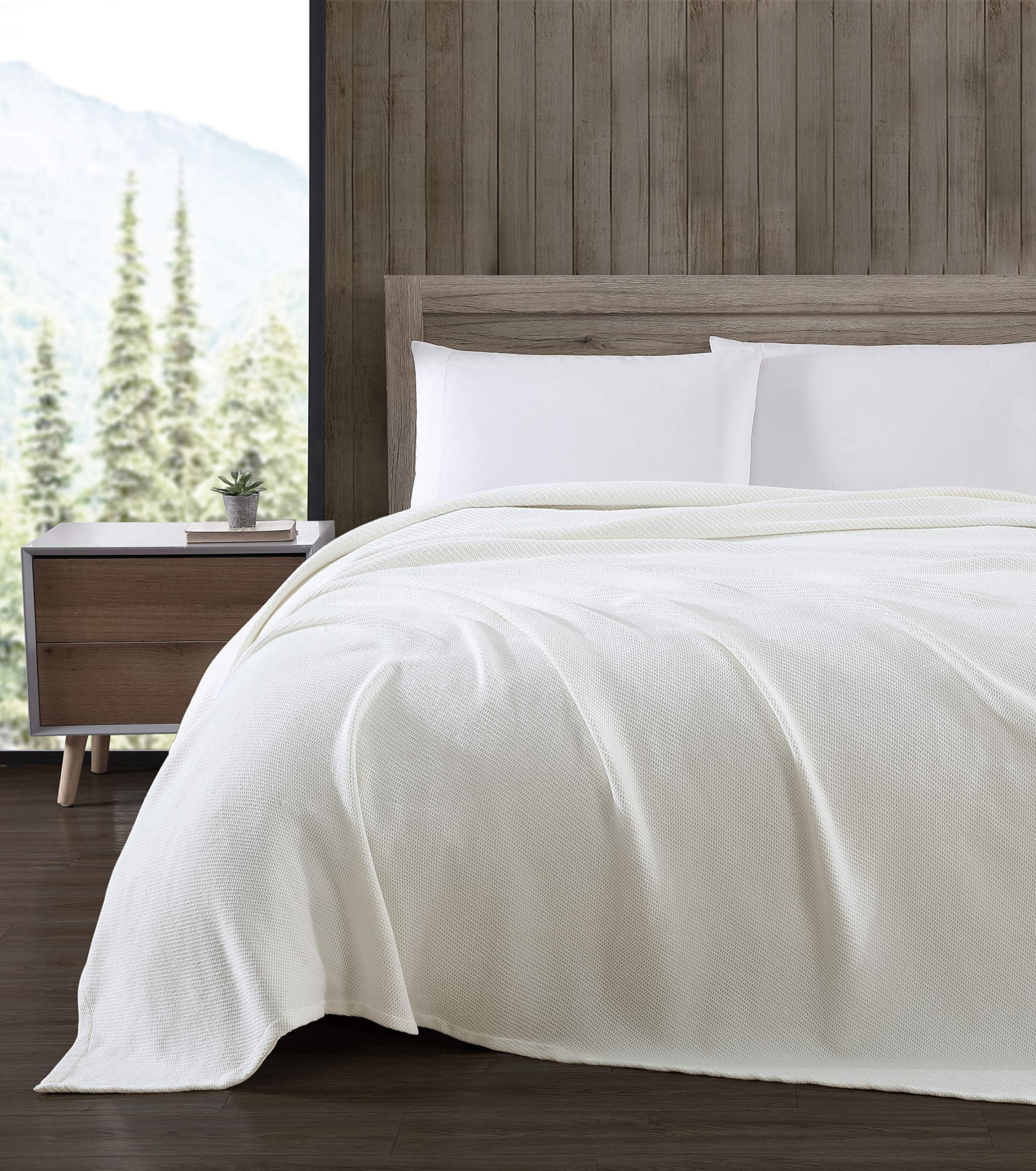 Eddie Bauer - Queen Blanket, Cozy Cotton Bedding, Home Decor for All Seasons (Windy Ridge White, Queen)