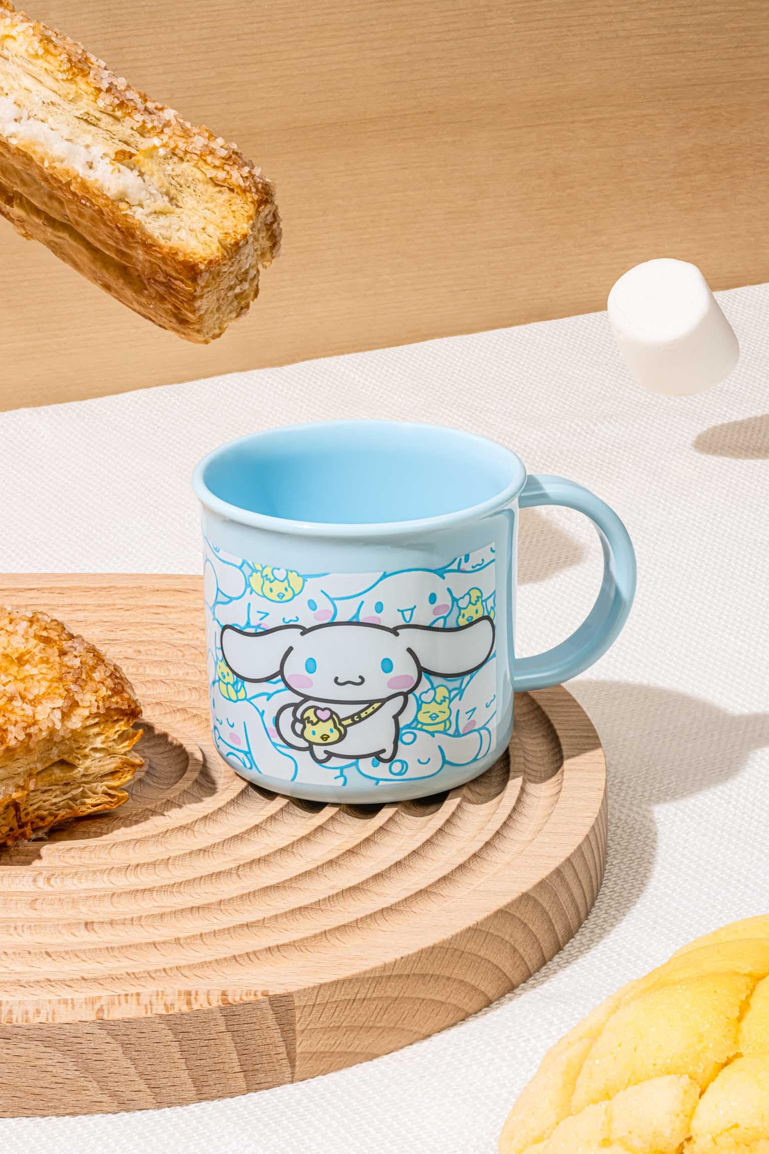 Skater Cinnamoroll Reusable Plastic Drinking Cup with Handle 6.76oz - Friends
