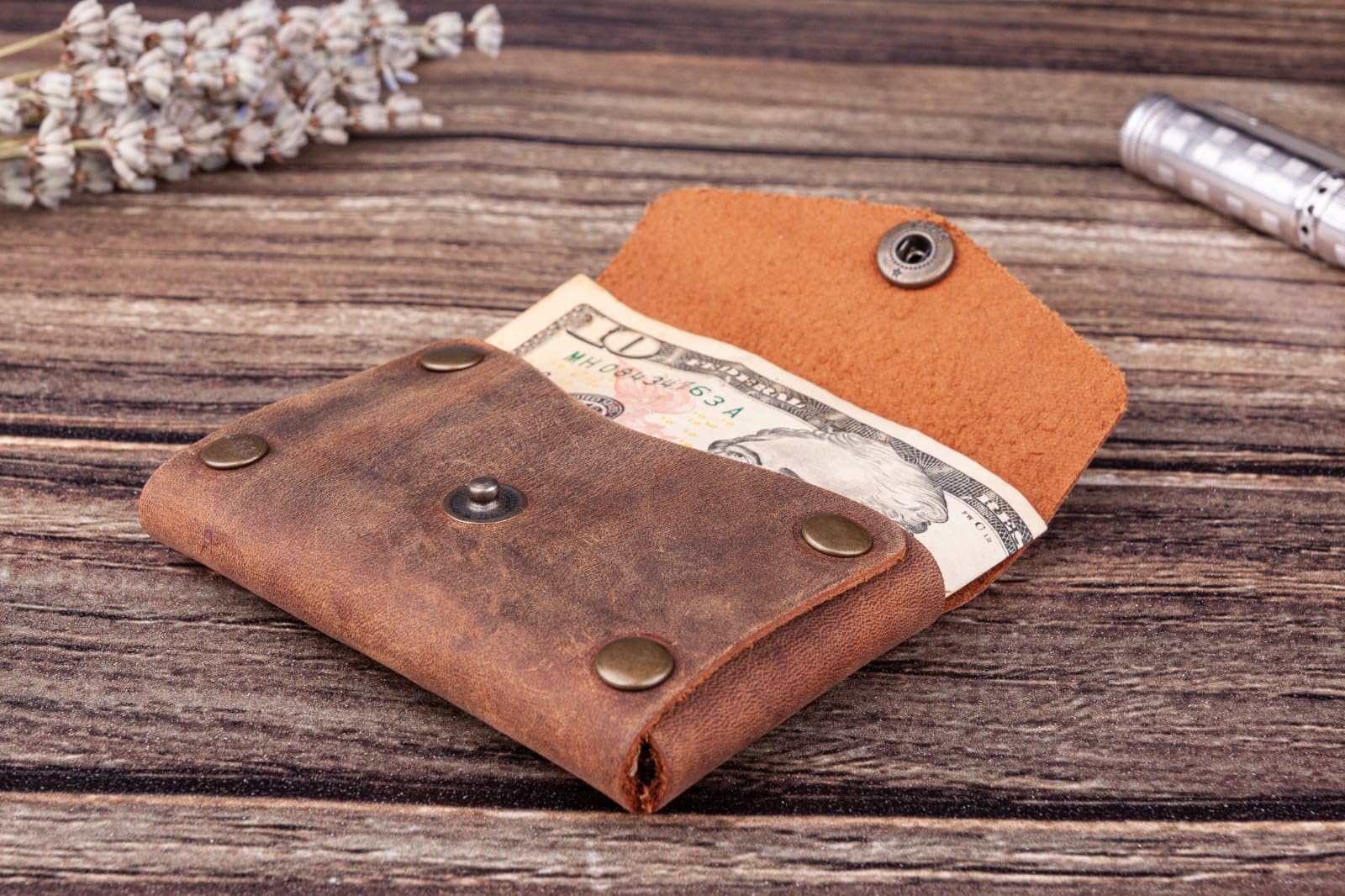 Handmade Card Holder, Minimalist Card Case, Slim Wallet, 100% Leather, Wallet with Card Holder, Minimalist Design (Brown)