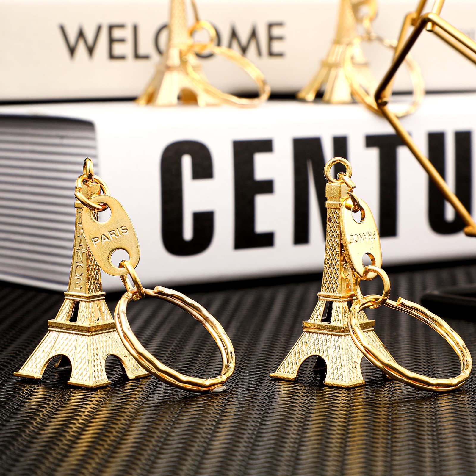 Inbagi 50 Pieces Eiffel Tower Keyring Paris Eiffel Tower Keychains Retro French Souvenirs Keychains Eiffel Tower Keychain Bulk for Home Jewelry Birthday Table Graduation Thank You Gifts (Gold)