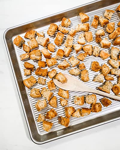 USA Pan Bakeware Half Sheet Pan, Warp Resistant Nonstick Baking Pan, Made in the USA from Aluminized Steel 17 1/4 x12 1/4 x1