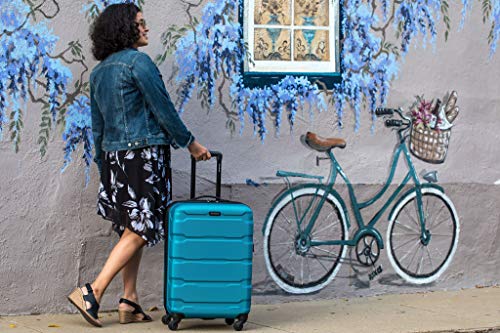 Samsonite Omni PC Hardside Expandable Luggage with Spinner Wheels, 3-Piece Set (20/24/28), Caribbean Blue