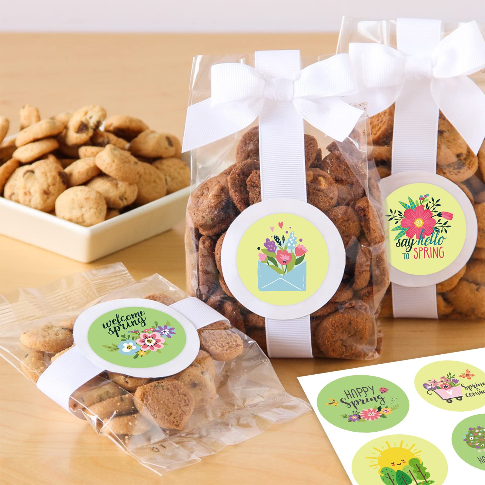 Lucleag Happy Spring Stickers for Kids, Round Hello Spring Stickers, 12 Styles Spring Flowers Birds Butterfly Stickers for Candy Goodies Envelope Seals Gift Card Stickers Spring Party Decor 360pcs