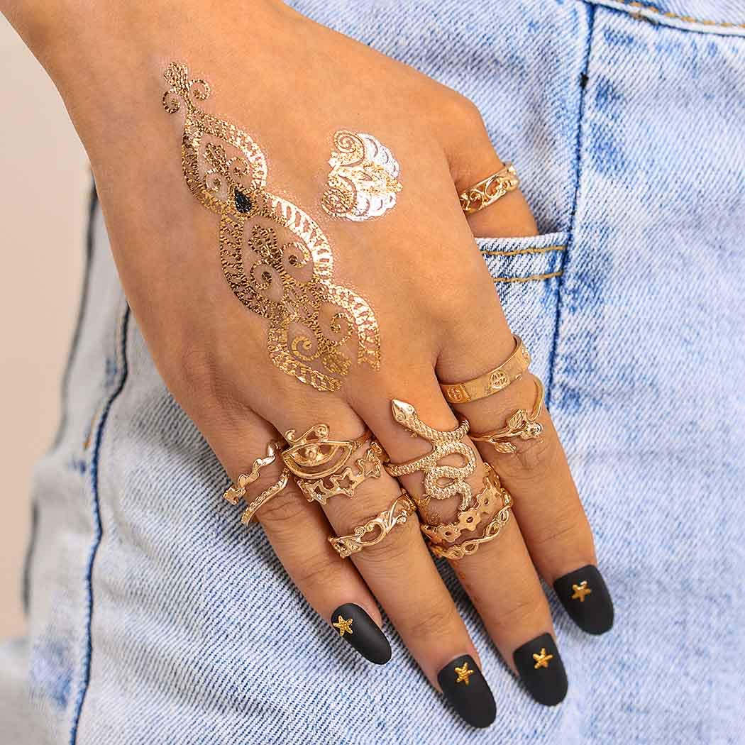 Fstrend Boho Rings Set Gold Snake Rose Joint Knuckle Finger Rings Sets Vintage Star Stackable Midi Ring Jewelry for Women and Girls(11 Pcs)