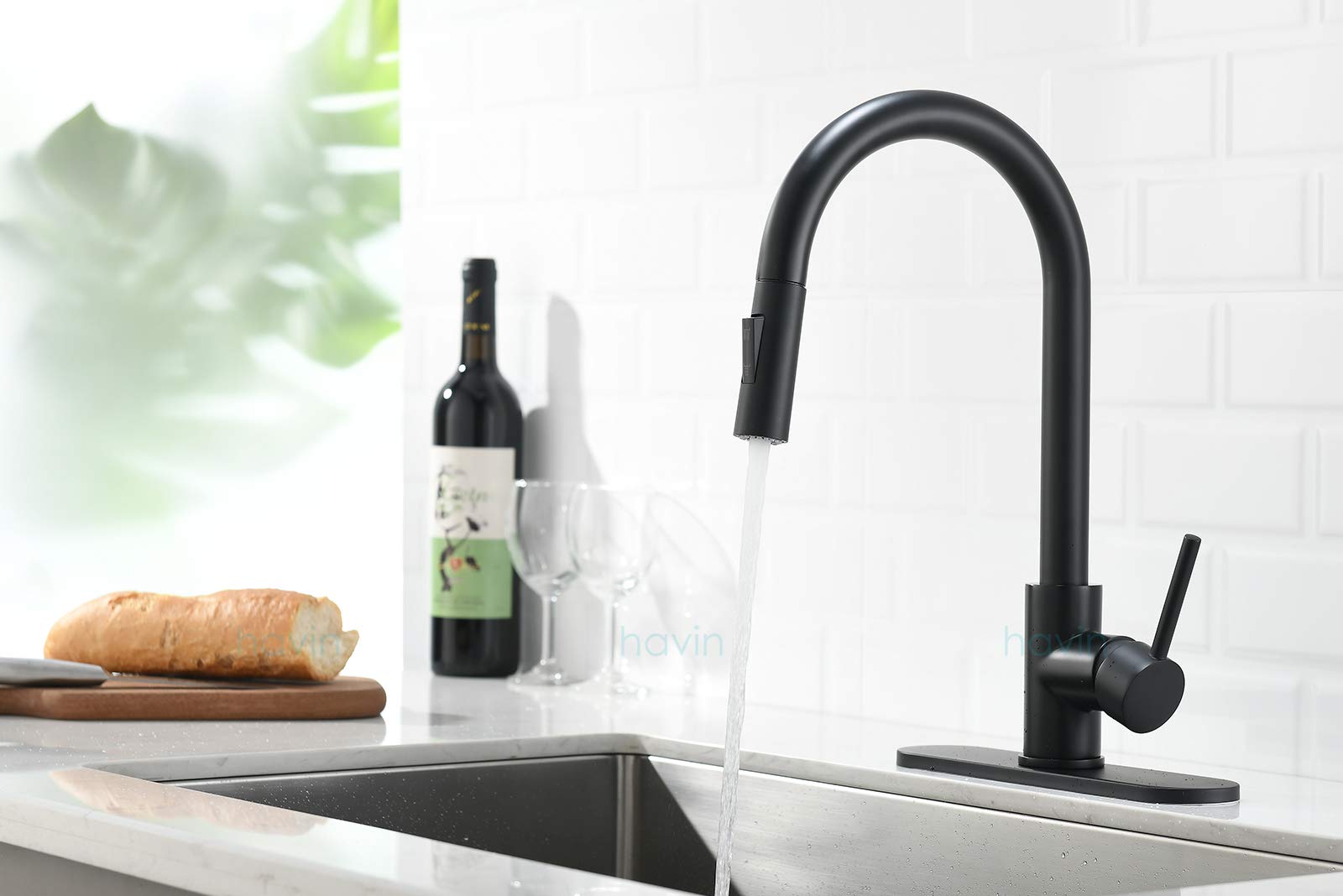 Havin Black Kitchen Faucet with Pull Down Magnetic Sprayer with Black Pot Filler Faucet