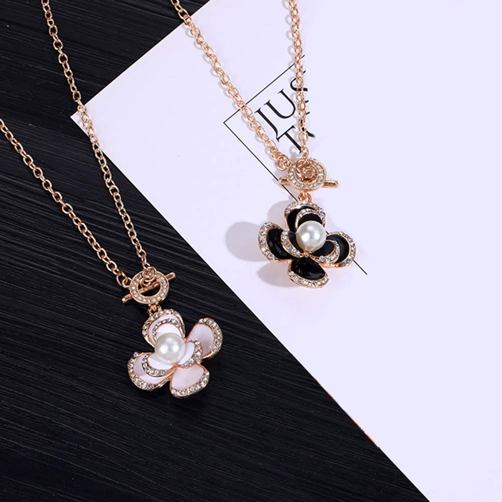 Glamtune Fashion Celebrity Design Rhinestone Flower Charm Pendant Chic Necklace (White)