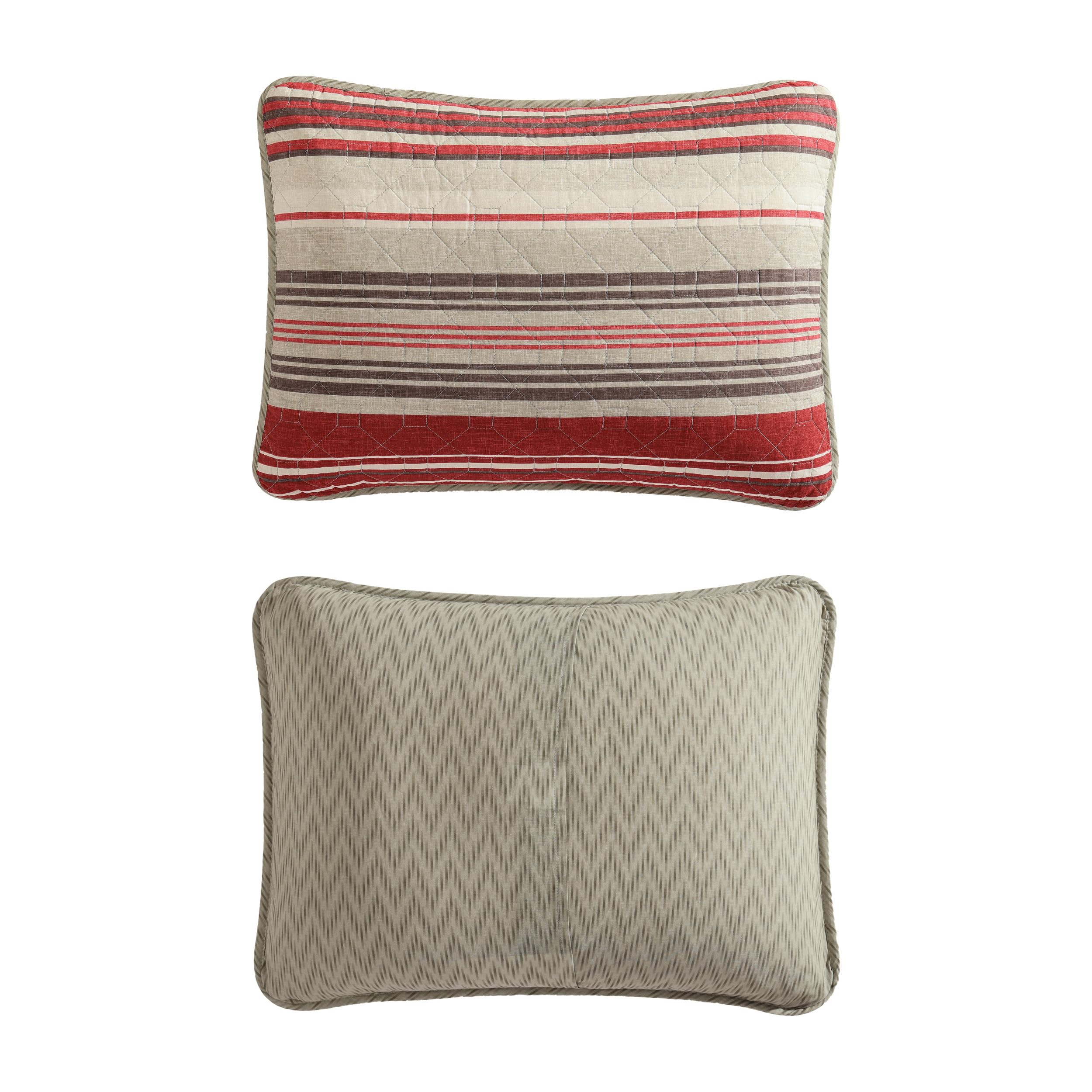 Eddie Bauer - King Quilt Set, Reversible Cotton Bedding with Matching Shams, Home Decor for All Seasons (Yakima Red, King)