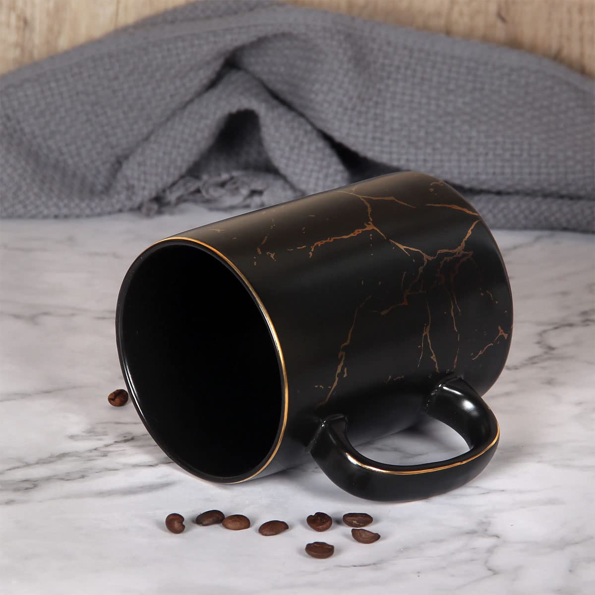 harebe 24 OZ Ceramic Extra Large Black Coffee Mug with Handle,Oversized Hot Tall Latte Mugs,Dishwasher Safe Big Capacity Giant Mug for Men Women