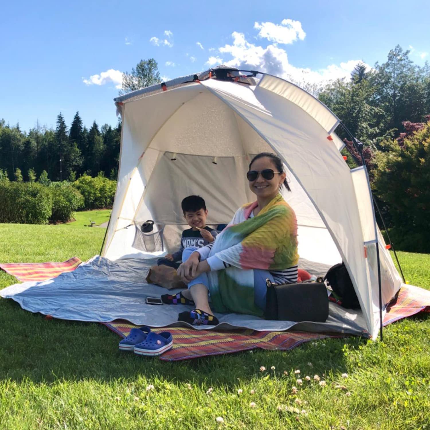 Easthills Outdoors Coastview Ultra XL 4-6 Person Family Beach Tent Quick Setup Instant Anti UV Double Silver Coated Sun Shelter with Extended Floor & Big Window Sky Blue