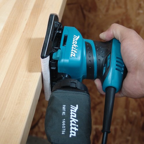 Makita 1/4 In. Sheet Finishing Sander