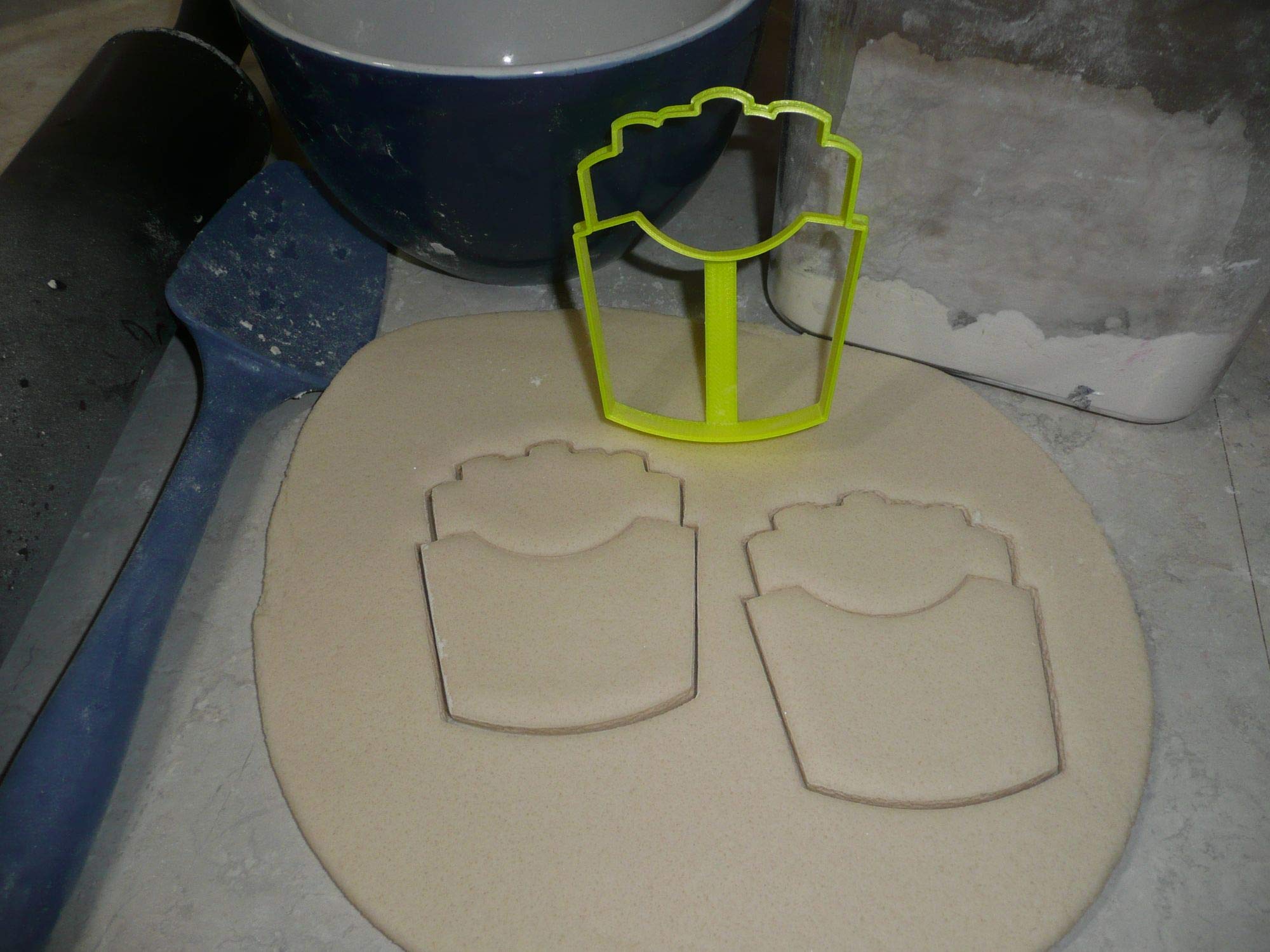 FRENCH FRIES IN CONTAINER FAST FOOD COOKIE CUTTER MADE IN USA PR2906