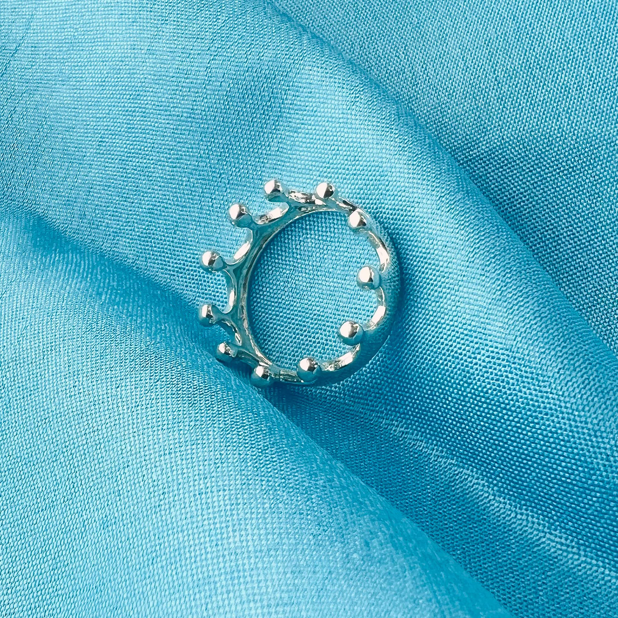 Gem Avenue King Crown Design 925 Sterling Silver Ring for Women Size 9