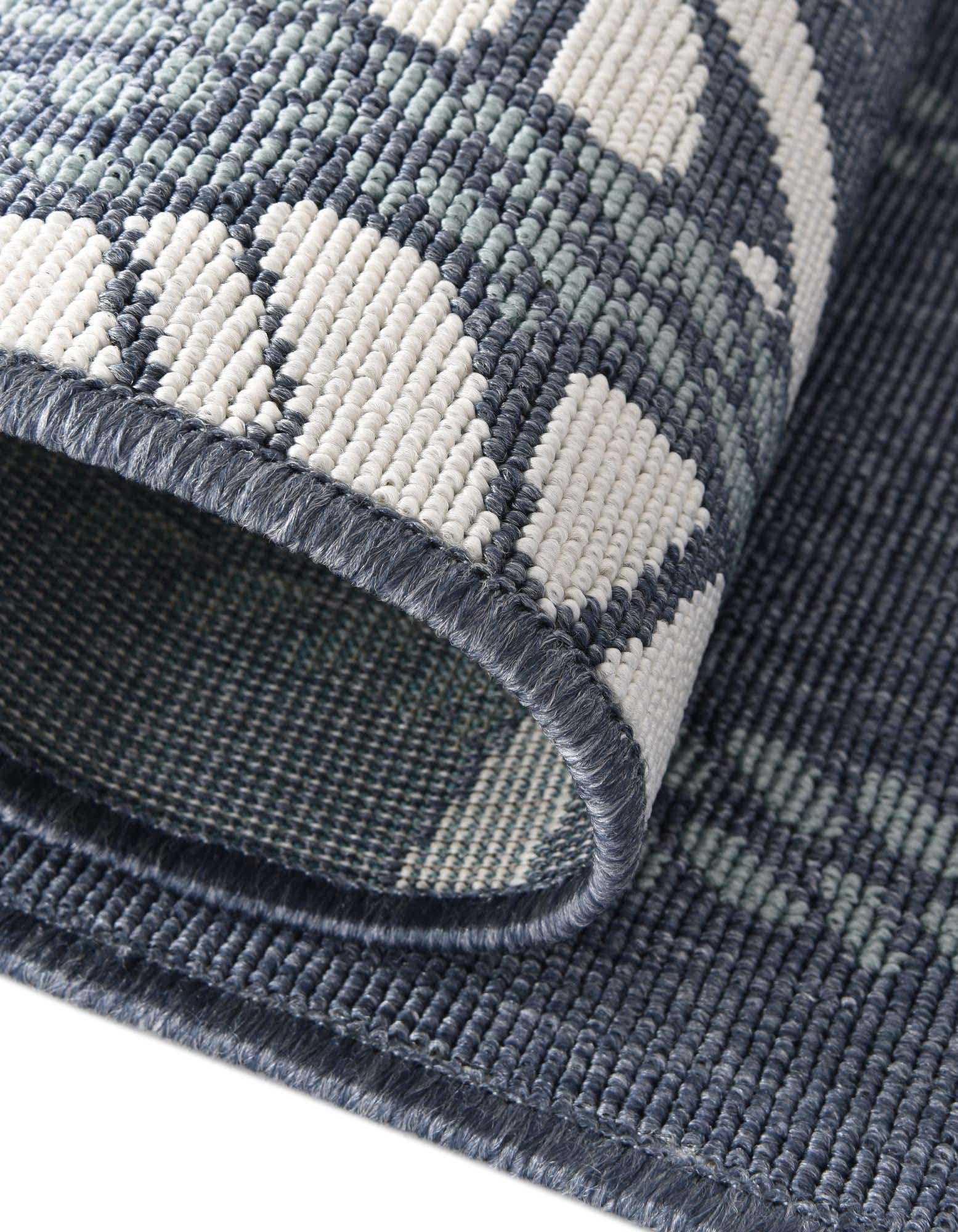 Unique Loom Outdoor Coastal Collection Area Rug - Helm (7' 1" Round, Navy Blue/ Ivory)